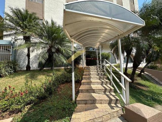 Apartamento à venda no Cambuí Campinas, com 3 quartos e garagem coberta