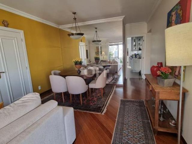 Apartamento à venda no Cambuí, Campinas SP
