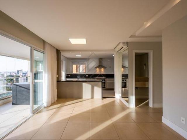 Apartamento à venda no Cambuí Campinas/SP