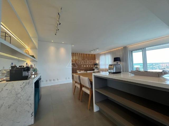 Apartamento à venda no Cambuí em Campinas