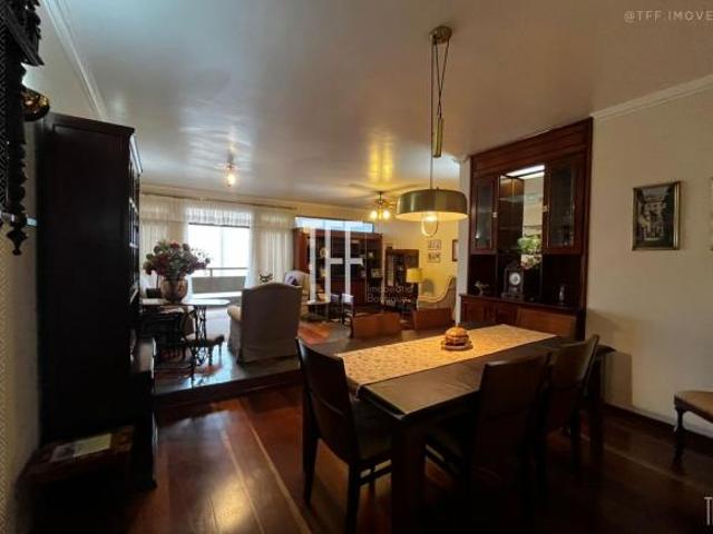 Apartamento à venda No Cambuí em Campinas SP