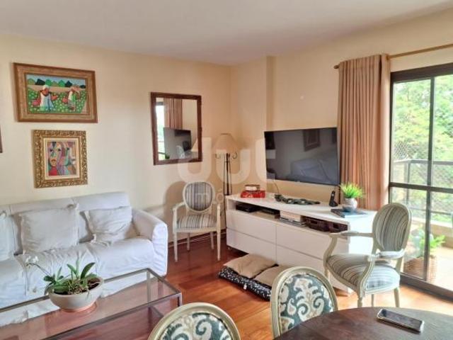 Apartamento à venda no Cambuí em Campinas/SP