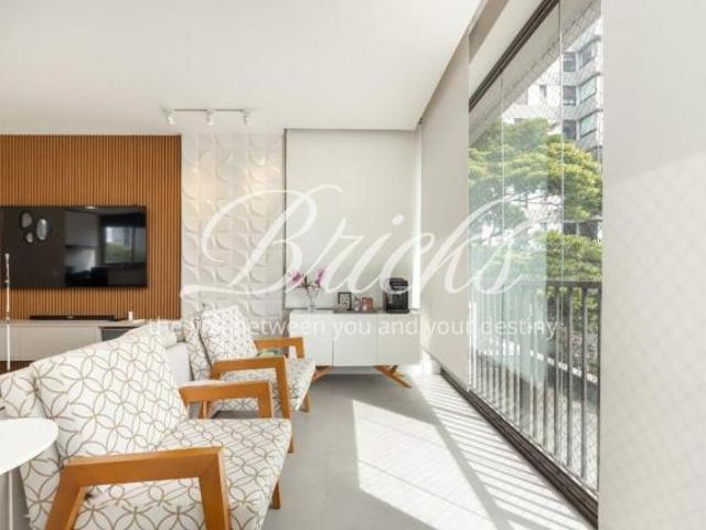 Apartamento a venda no Campo Belo 3 dormitórios, 2 vagas