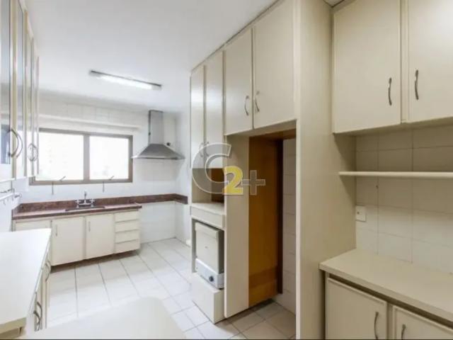 Apartamento a venda no Campo Belo 3 suites 3 vagas