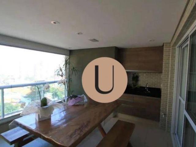 Apartamento à Venda no Campo Belo – 3 Suítes, 3 Vagas e Varanda Gourmet