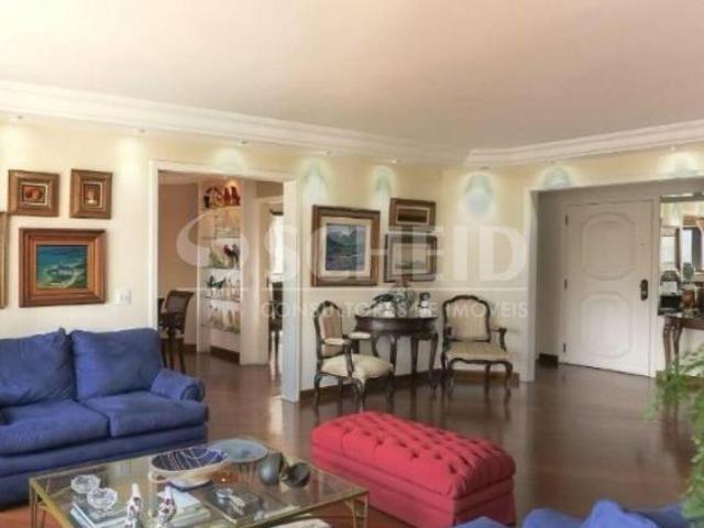 APARTAMENTO A VENDA NO CAMPO BELO