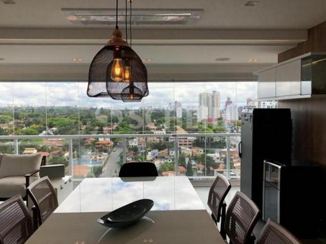 Apartamento a venda no Campo Belo