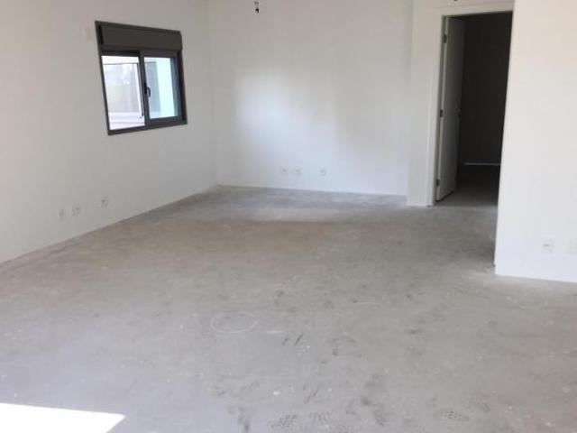 Apartamento à Venda no Campo Belo 192m² 3 Suítes, 4 Vagas de Garagem por R$ 2.800.000,00 São Pau