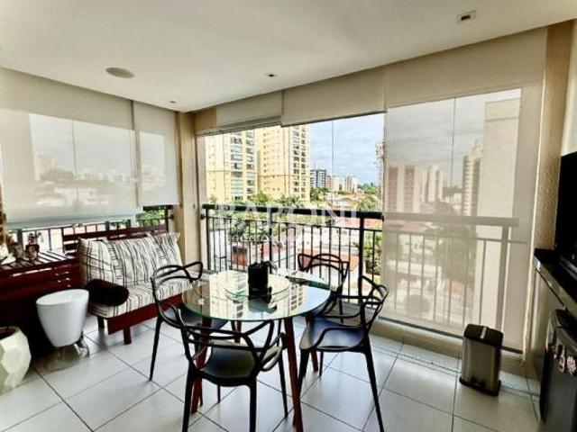 Apartamento à venda no Campo Belo