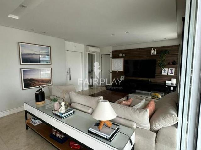 Apartamento à venda no Campo Belo
