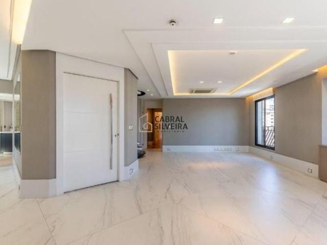 Apartamento à venda no Campo Belo