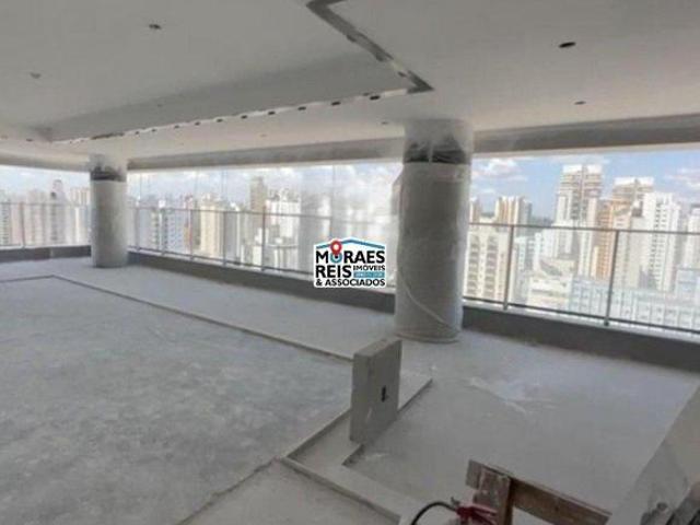 Apartamento à venda no Campo Belo
