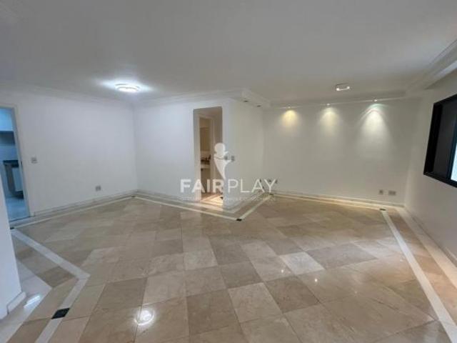 Apartamento à venda no Campo Belo
