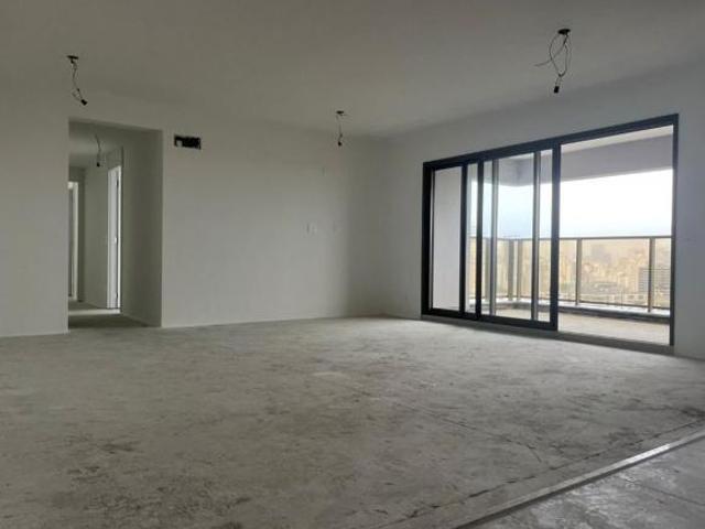 Apartamento à venda no Campo Belo