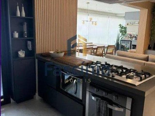 Apartamento à venda no Campo Belo
