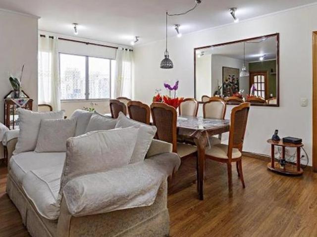 Apartamento à venda no Campo Belo