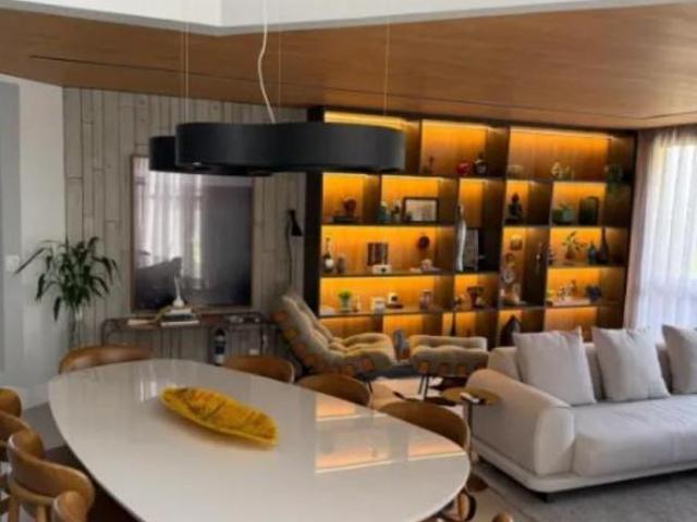 Apartamento à venda no Campo Belo
