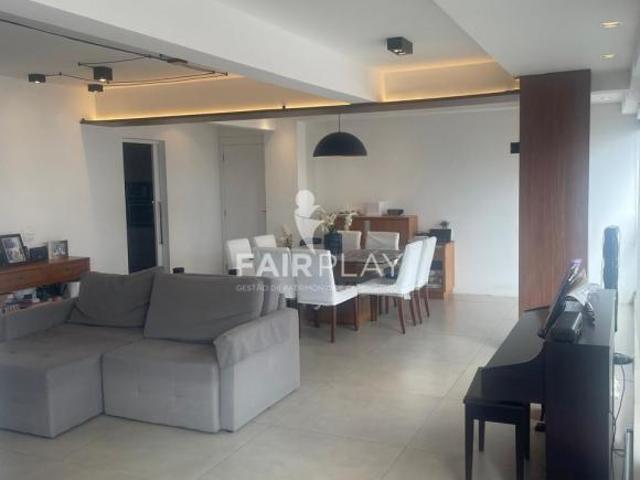 Apartamento à venda no Campo Belo