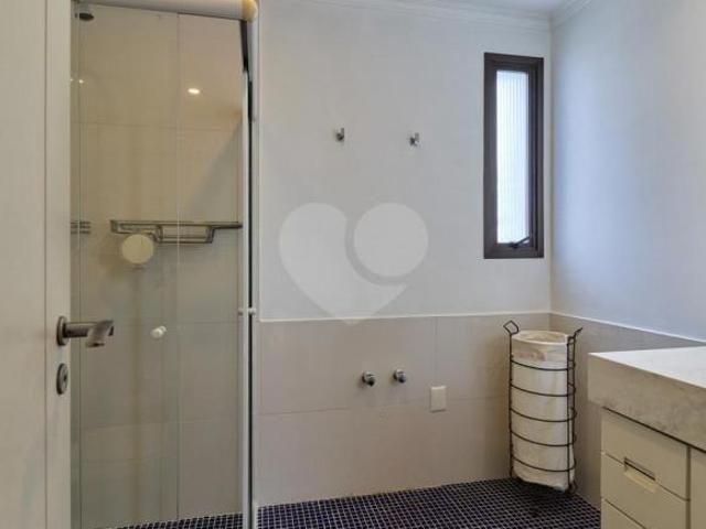 Apartamento à venda no Campo Belo