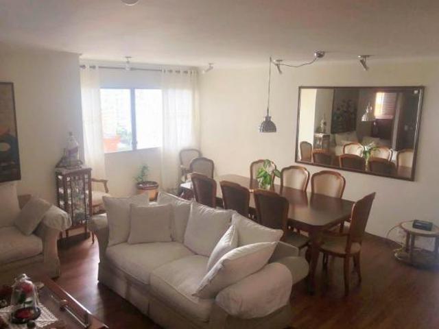 Apartamento à venda no Campo Belo
