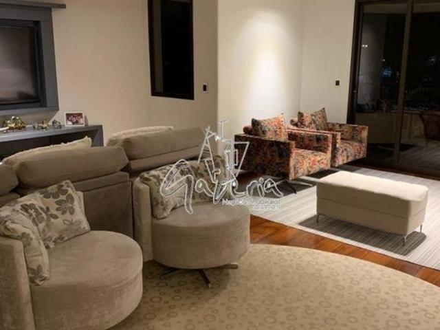 Apartamento com 3 suites Campo Belo São Paulo