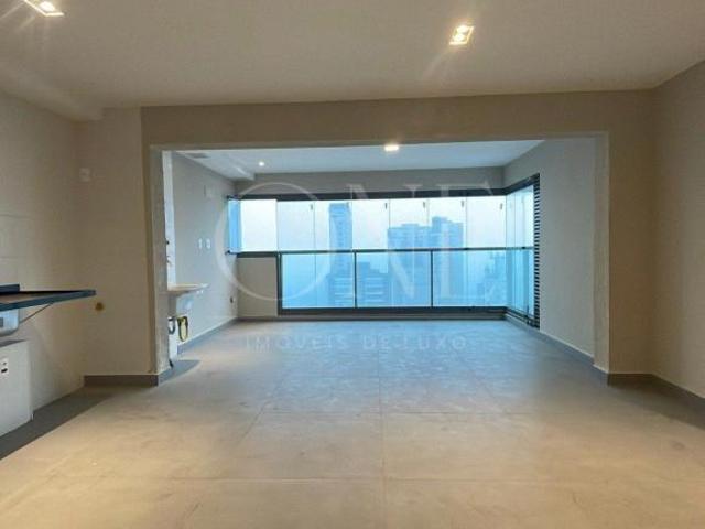 Apartamento à venda no Campo Belo