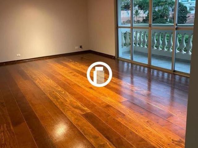 Apartamento à venda no Campo Belo