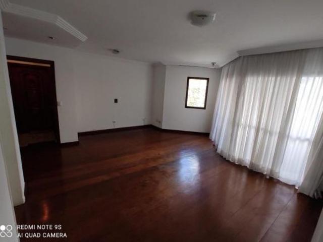 Apartamento à venda no Campo Belo