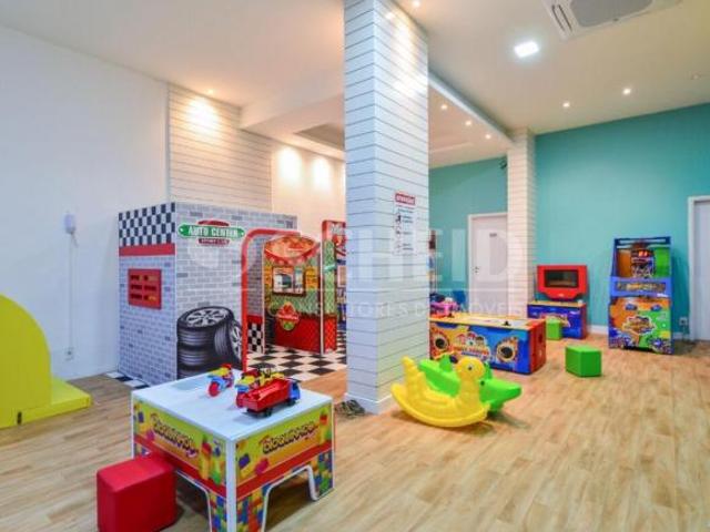 Apartamento á Venda no Campo Belo com 155m², 3 quartos sendo 3 suítes, 3 vagas