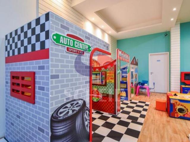 Apartamento á Venda no Campo Belo com 155m², 3 quartos sendo 3 suítes, 3 vagas