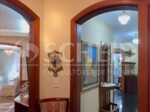 Apartamento á Venda no Campo Belo com 240m², 3 quartos sendo 3 suítes, 3 vagas