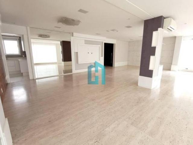 Apartamento à venda no Campo Belo, São Paulo