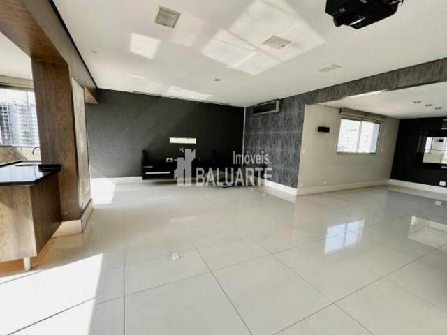 Apartamento a venda no Campo Belo SP 220 m²