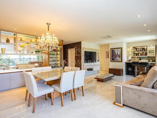 Apartamento à venda no Campo Comprido