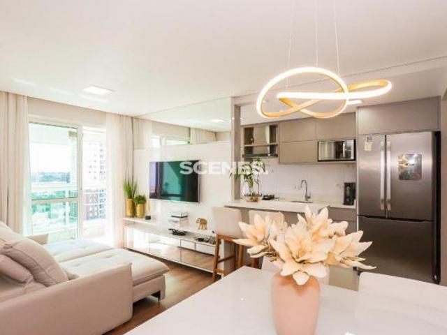 Apartamento à venda no Campo Comprido