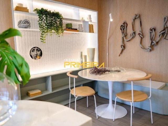 Apartamento à venda no Campo Comprido