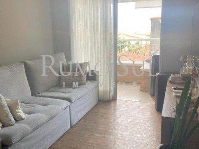 Apartamento à venda no Campo Grande
