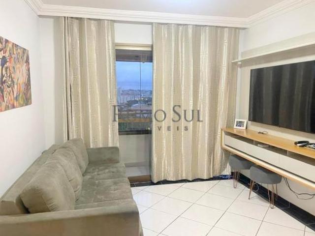 Apartamento à venda no Campo Grande