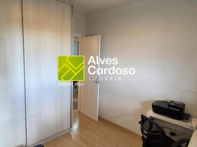 Apartamento à Venda no Campolim