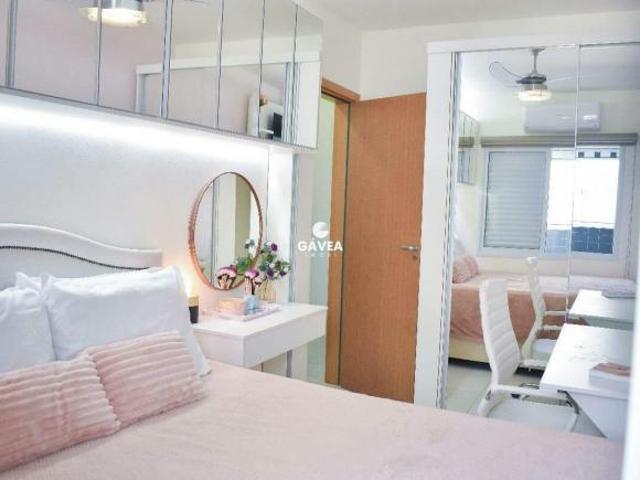 Apartamento à venda no Canto do Forte em Praia Grande