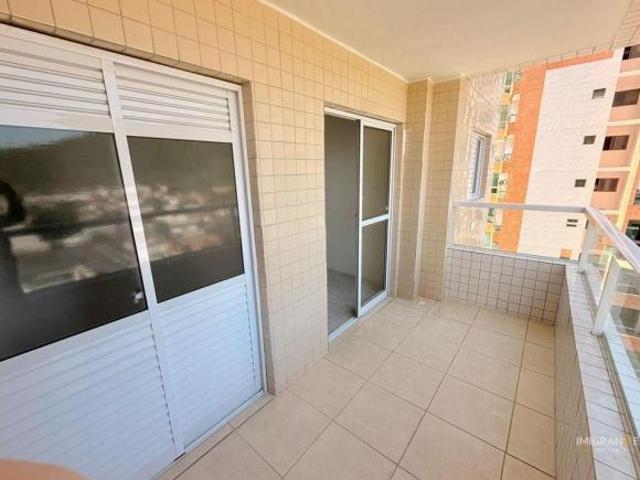 Apartamento à venda no Canto do Forte, em Praia Grande SP