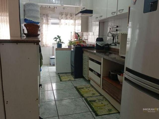 Apartamento à venda no Canto do Forte, em Praia Grande SP