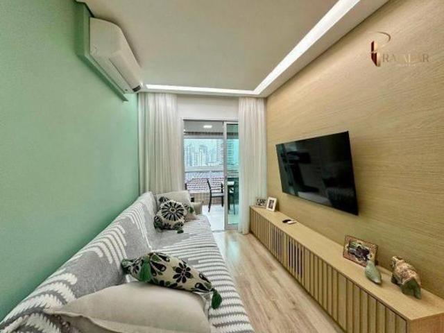 Apartamento à Venda no Canto do Forte – 2 Dormitórios | Mobiliado e Planejado | Lazer Completo | Pra
