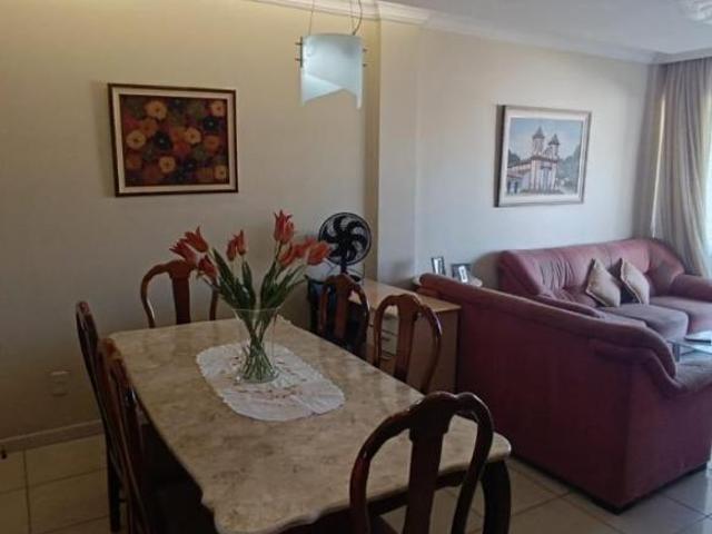 Apartamento à venda no Castelo
