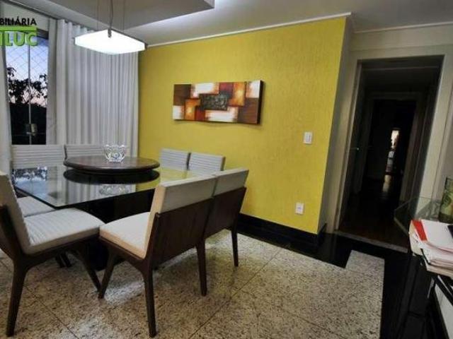 Apartamento à venda no Castelo