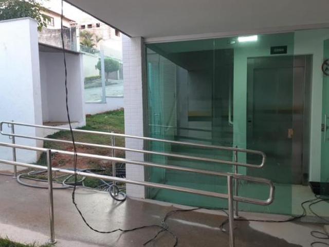 Apartamento à venda no Castelo