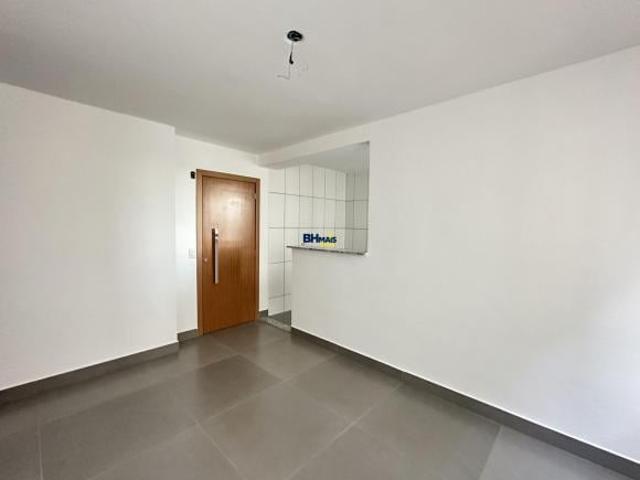 Apartamento à venda no Castelo