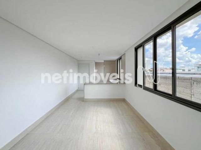 Apartamento à venda no Castelo – 2 quartos, suíte e 2 vagas paralelas