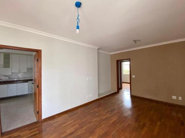 Apartamento à venda no Castelo