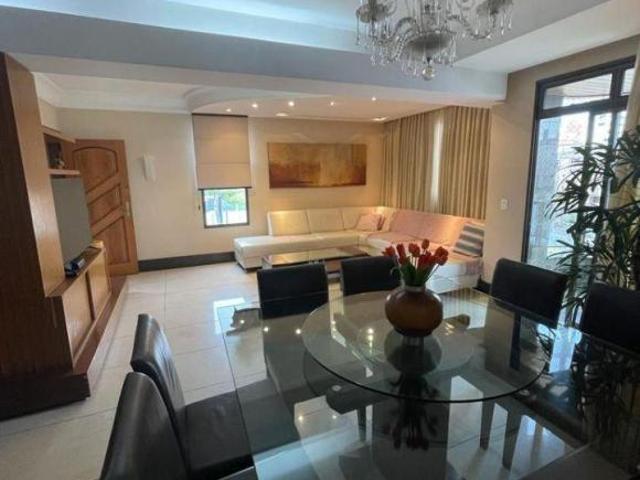 Apartamento à venda no Castelo
